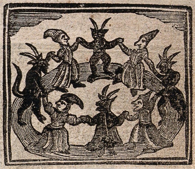 Witches, Covens, and Sabbaths - Seo Helrune